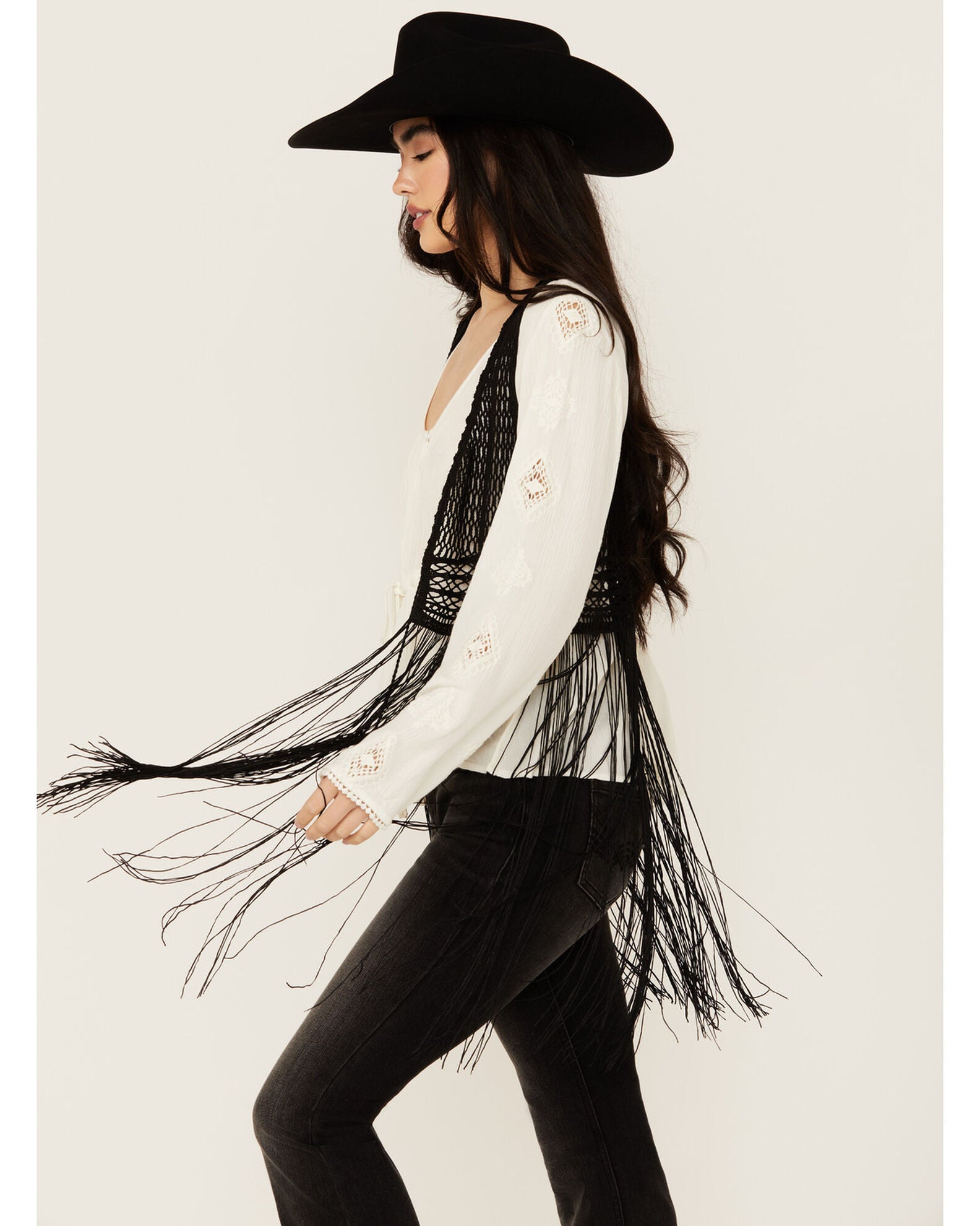 Product Name: Idyllwind Women's Hawls Crochet Fringe Vest
