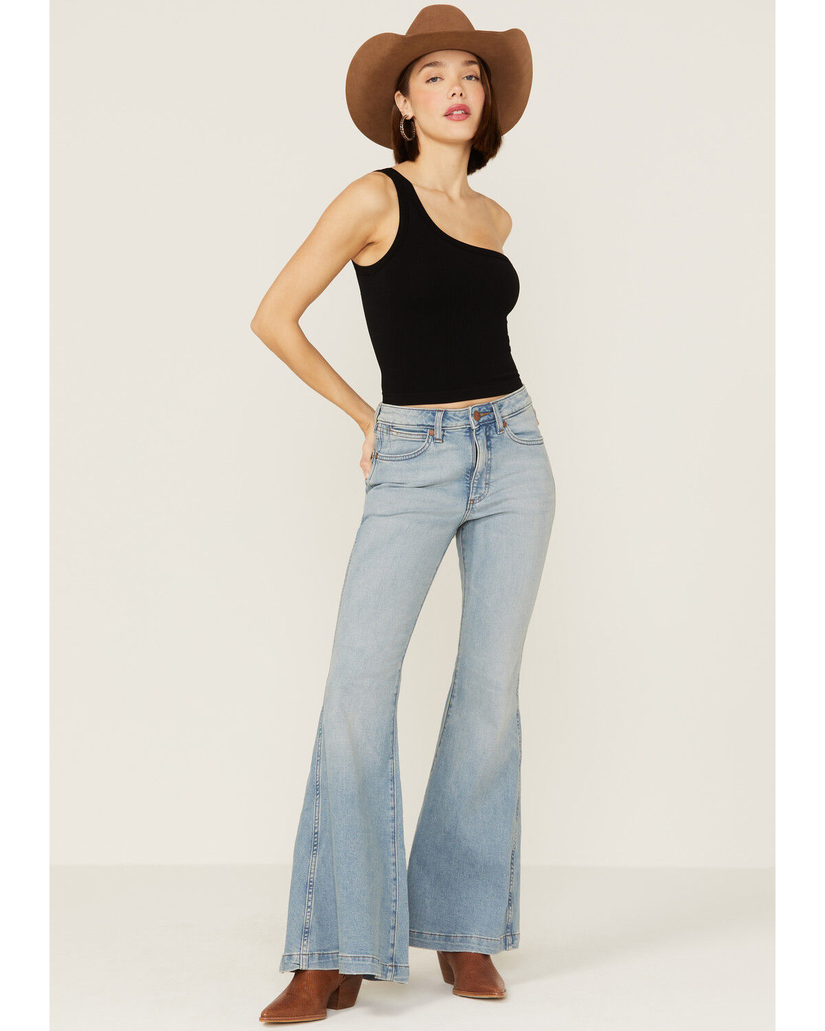 Women's Jeans & Pants - Country Outfitter
