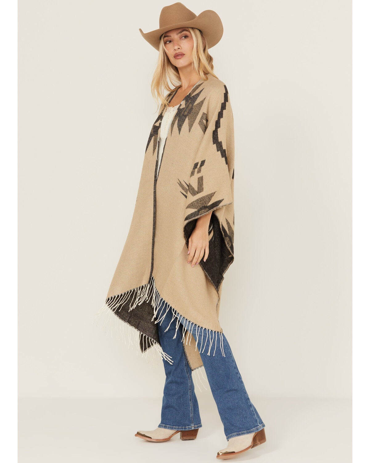 Idyllwind Women's Waterford Southwestern Print Fringe Shawl, Black, hi-res